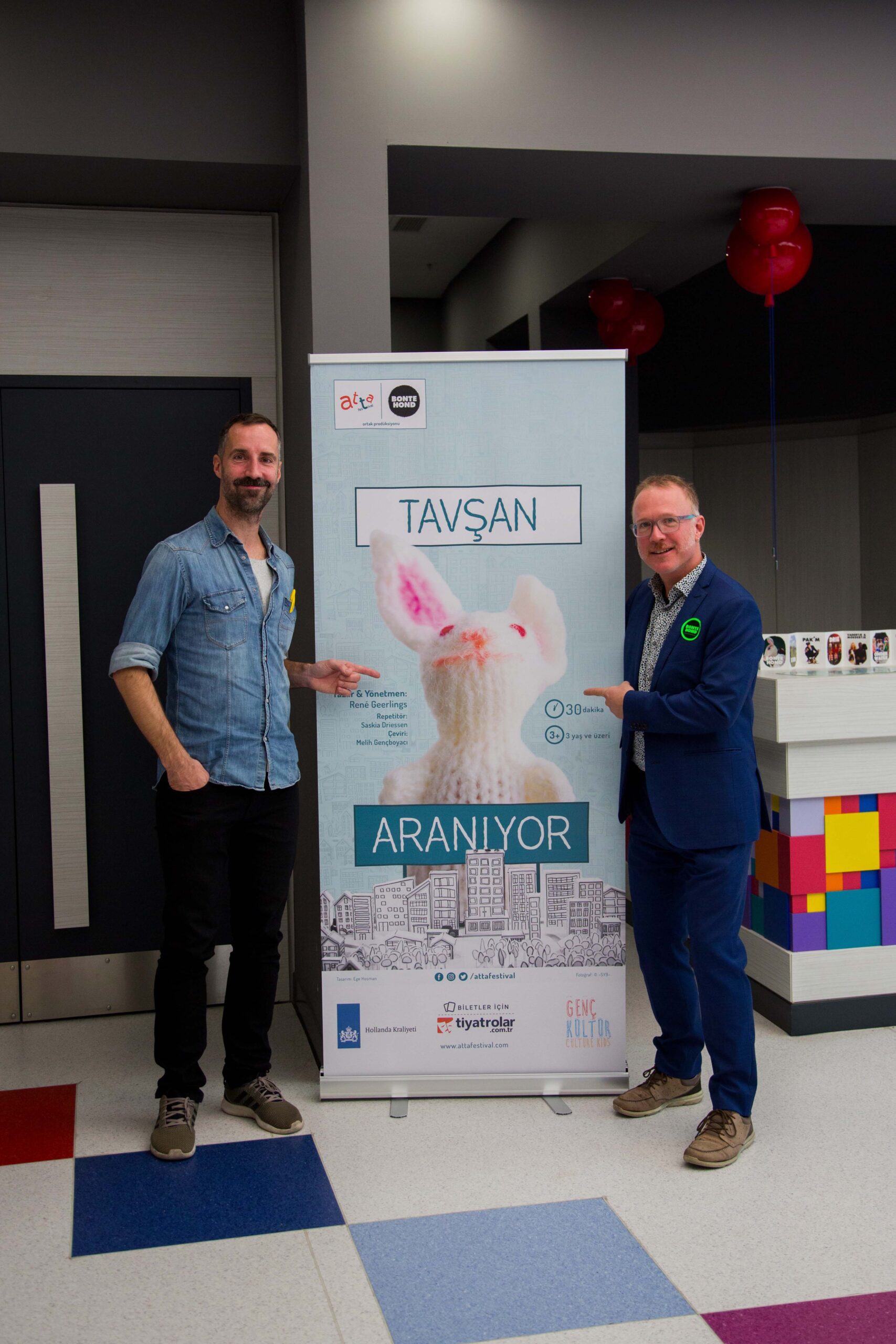 Premiere Wanted: Rabbit in Turkije - BonteHond